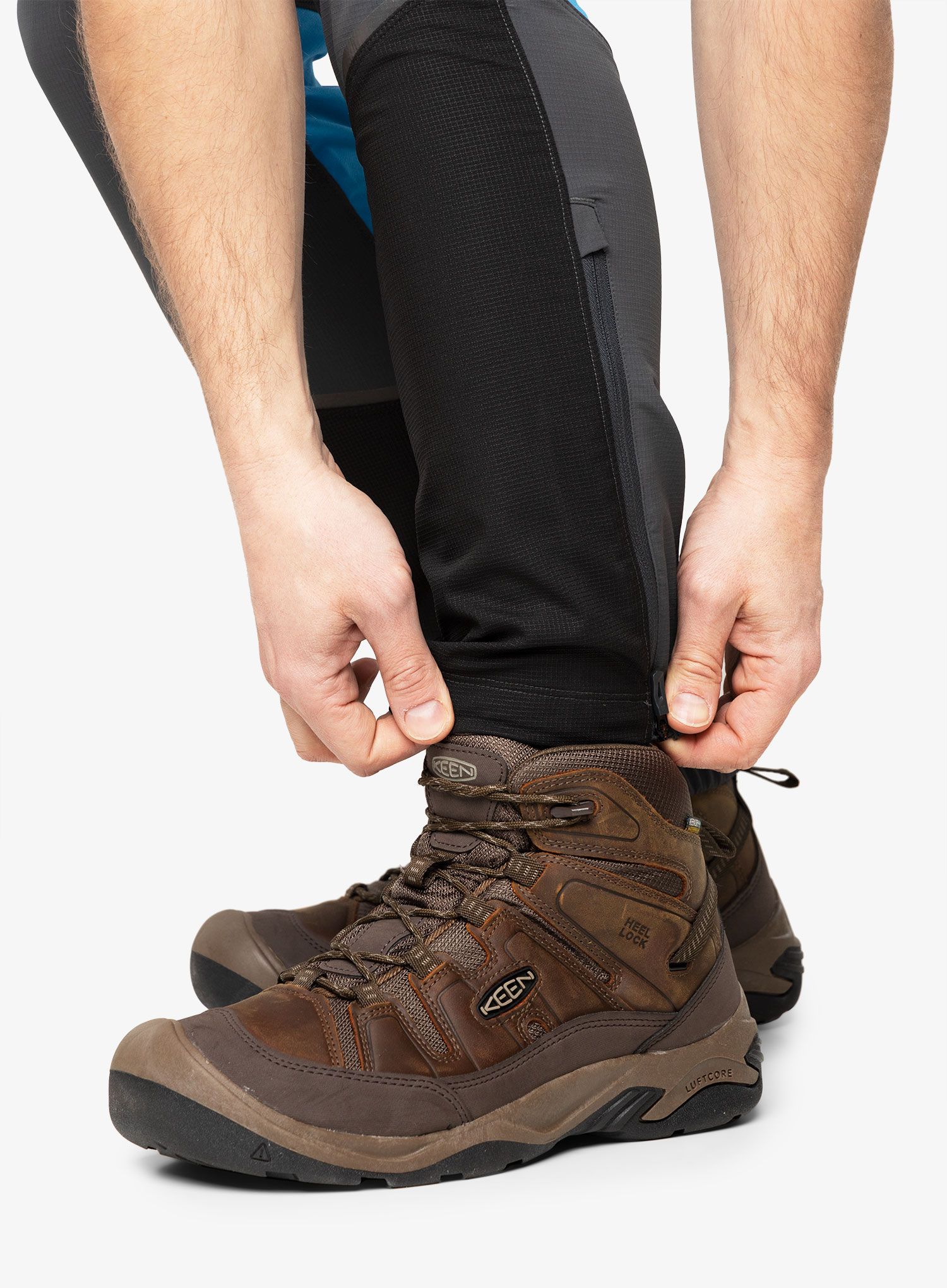 Черевики туристичні Keen Circadia Mid WP - bison/brindle | 8a.ua